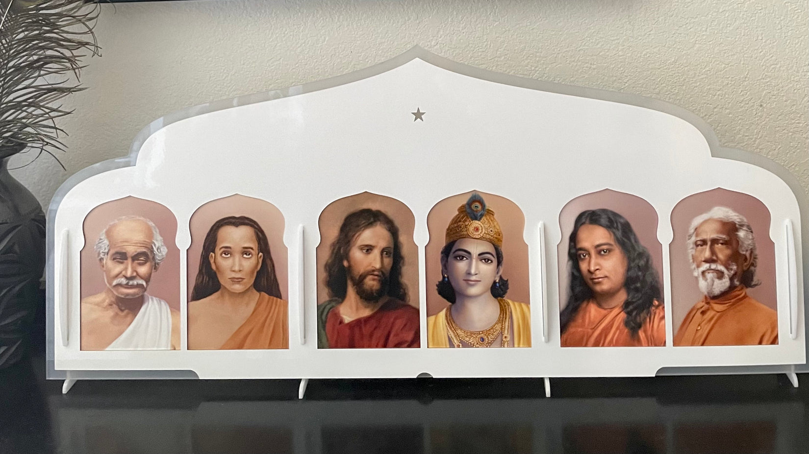 new arrivals – Supreme Swan